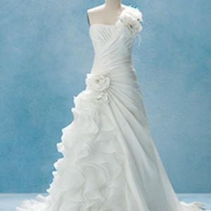 Alfred Angelo | Dresses | Alfred Angelo Ariel 2 Wedding Dress Brand New ...